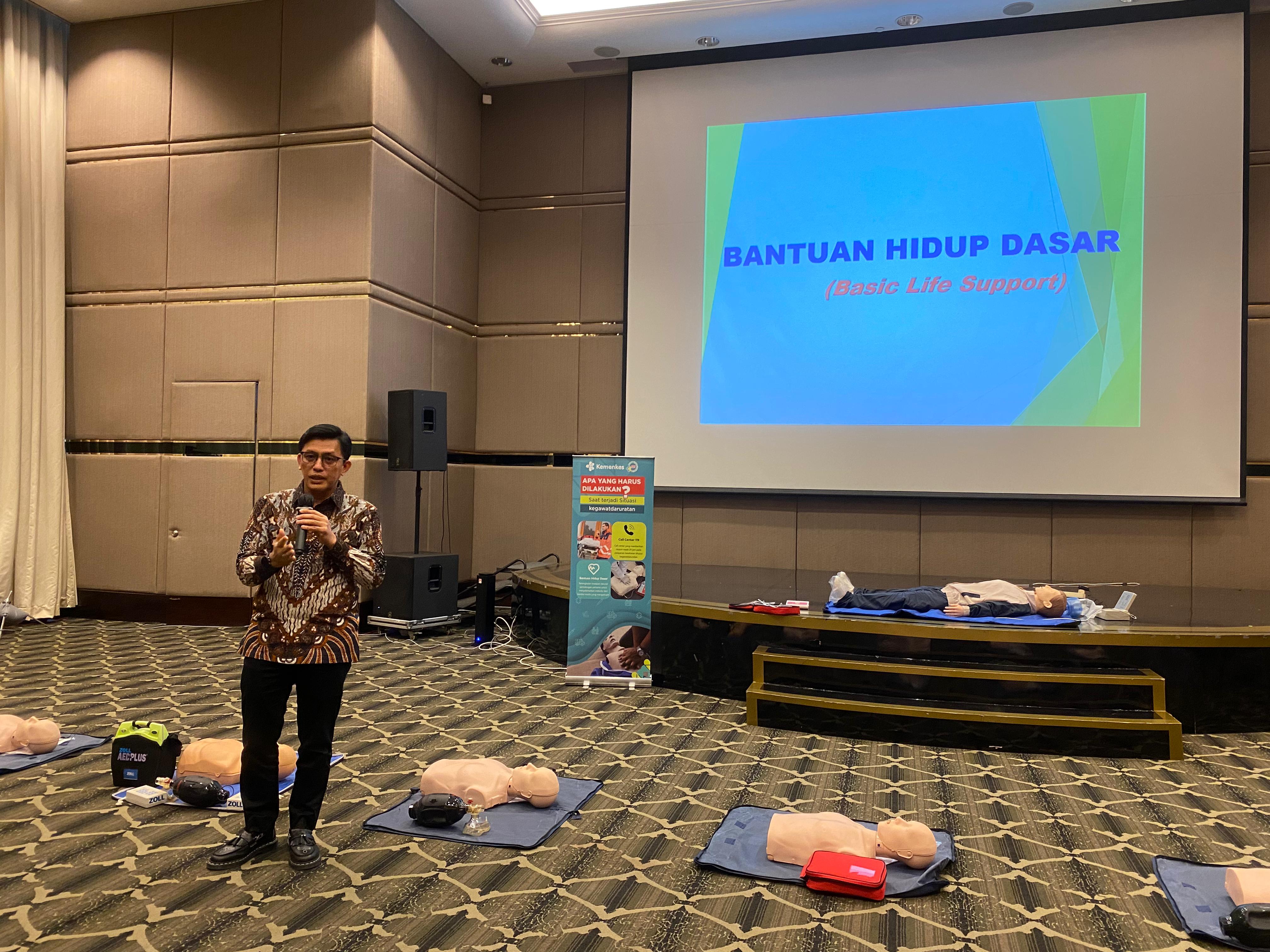 Kegiatan Pelatihan Bantuan Hidup Dasar (BHD) Bagi Orang Awam di Menara ...